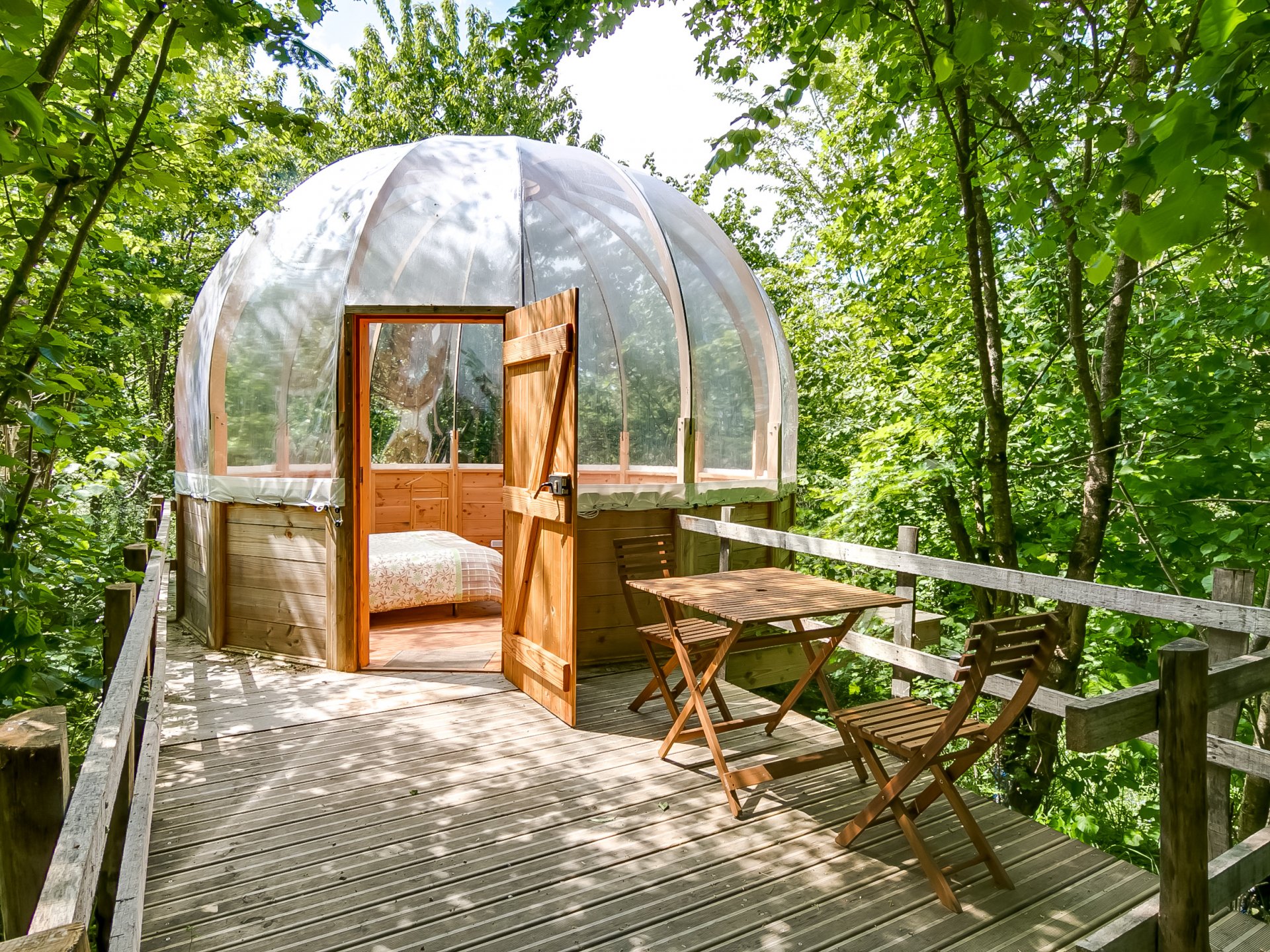 La Cabane Bulle - Bulle Pays de la Loire - hebergement insolite ...