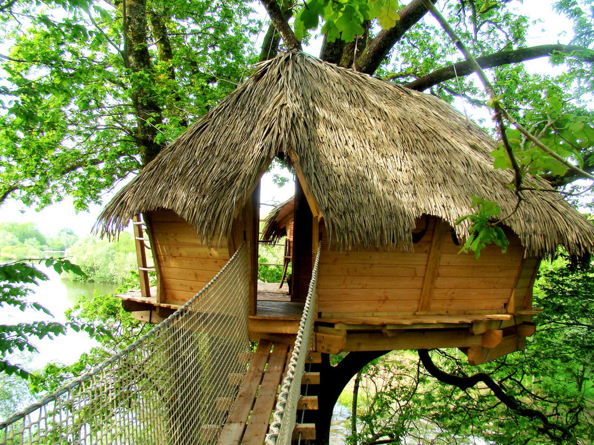 Cabane Duo Extrême - Cabane dans les arbres Franche-Comté (Bourgogne ...