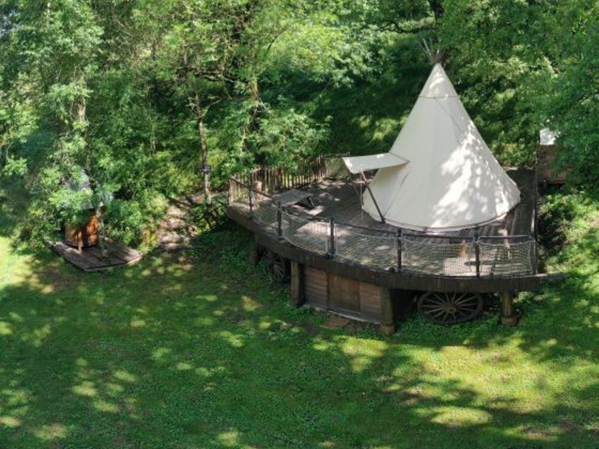 Le Tipi à Marie - Tipi Occitanie - hebergement insolite - dormir bulle